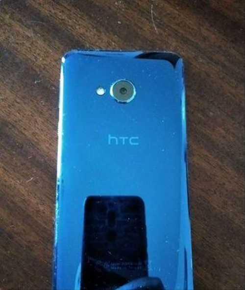 Телефон HTC
