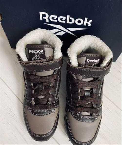 Новые зимние кожаные ботинки Reebok. 30,5р