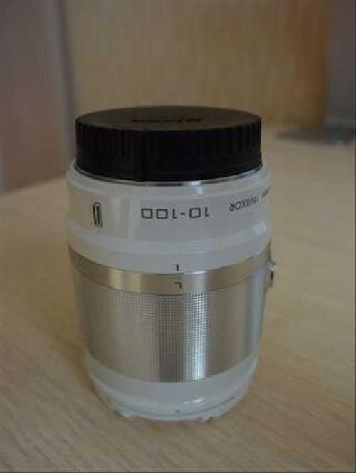 1 nikkor VR 10-100 mm f/4.0-5.6 Белый