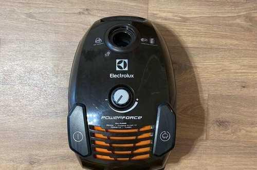 Пылесос Electrolux ZPF2220