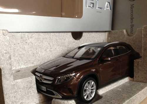 Mercedes-Benz GLC, GLA 1:18