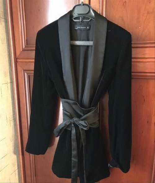 Бархатный пиджак Zara