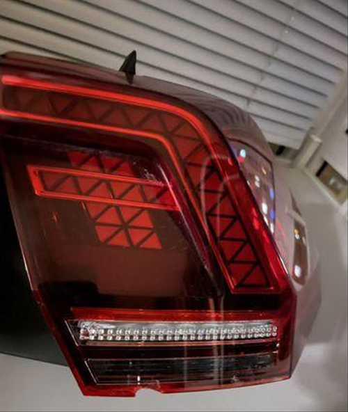 Фонарь задний на volksvagen tiguan