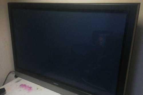 Телевизор hitachi 50дюймов(1метр27см)
