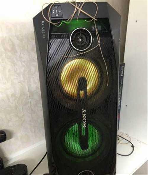 Портативная акустика Sony GTK-X1BT