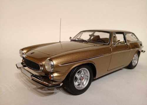 Volvo P1800 ES 1971 Minichamps 1:18