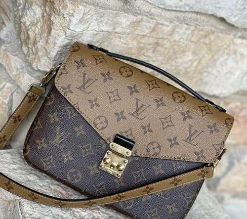 Женский клатч Pochette Metis Louis Vuitton
