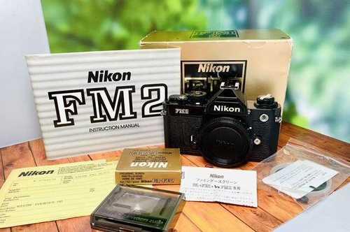 Пленочный фотоаппарат Nikon FM-2 отличный