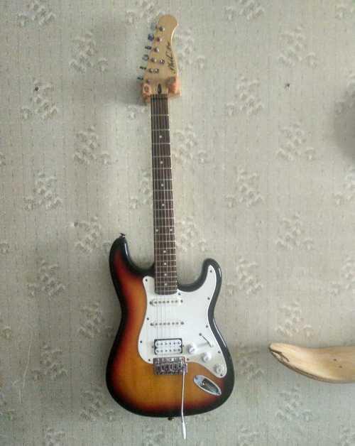 Электрогитара Fender Stratocaster HSS (Phil Pro)