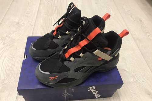 Reebok aztrek adventure