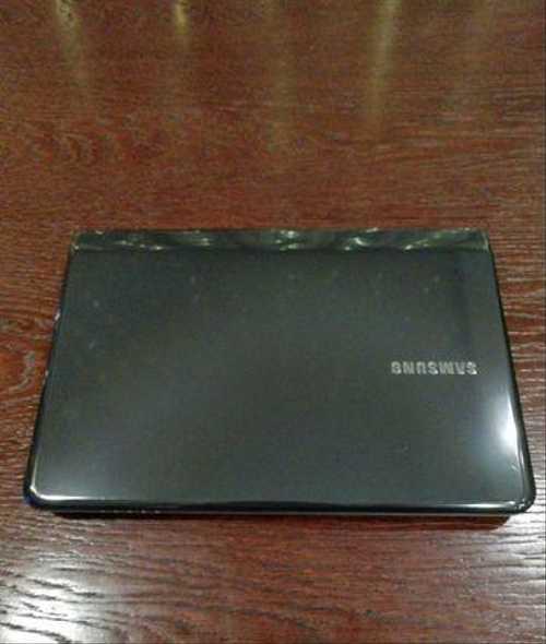 Нетбук Samsung NP-NC210
