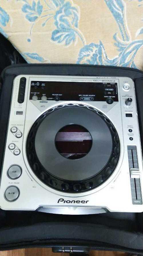 Pioneer CDJ-800 mk2 + UDG