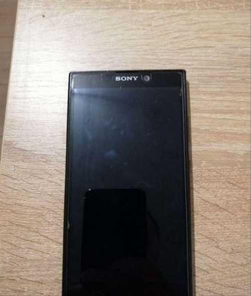 Телефон Sony l2