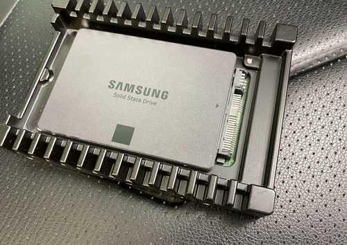 SSD Samsung 500GB EVO 840 +спец переходник