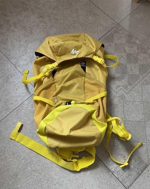 Трекинговый рюкзак Quechua Forclaz 30 air