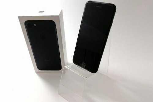 Смартфон Apple iPhone 7 256Gb Черный