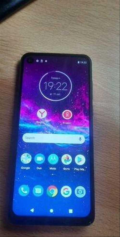 Motorola one action