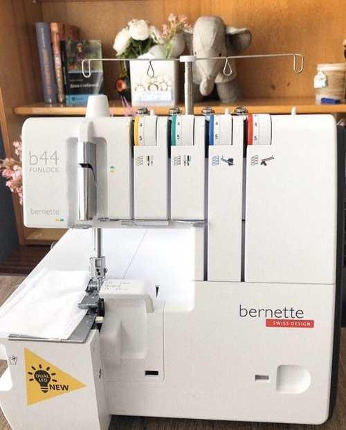 Оверлок Bernina Bernette FunLock B44