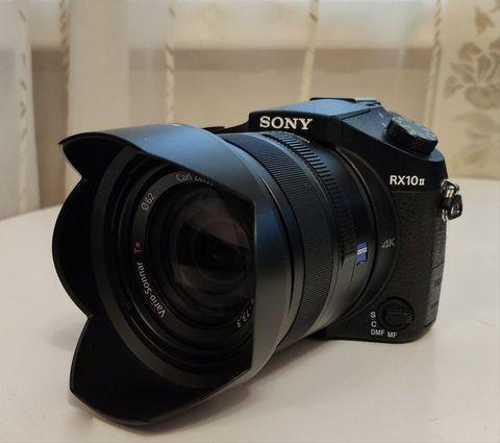 Sony DSC-RX10M2