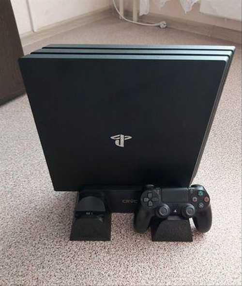 Sony PS4 pro 1tb + игры