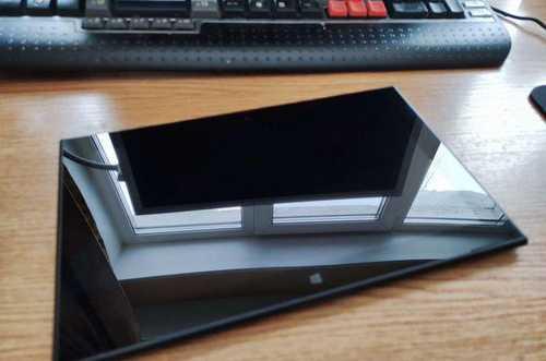 Планшет Nokia Lumia 2520