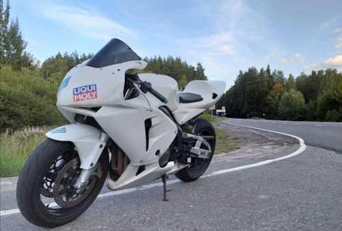 Спортивный пластик Honda cbr600rr