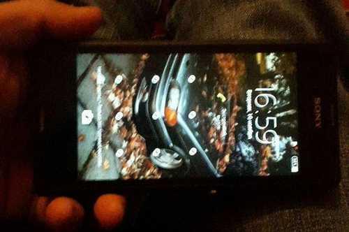 Телефон Sony Xperia E3 Dual