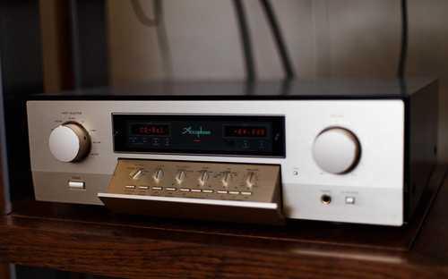 Accuphase C2810