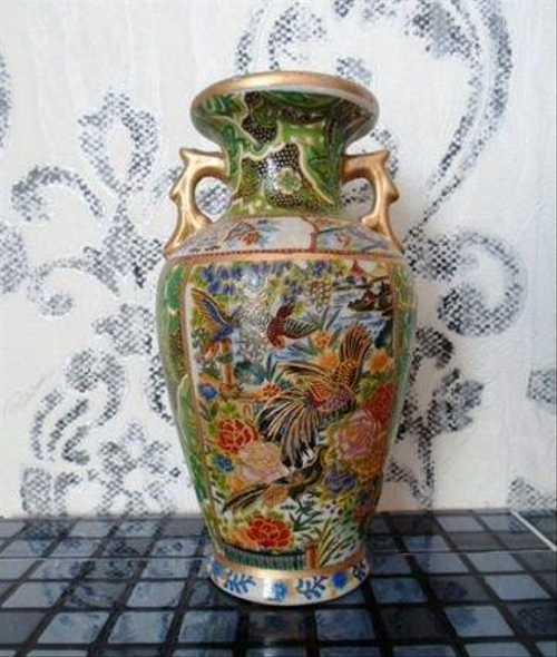 Винтаж. Китайская фарфоровая ваза, ручная роспись