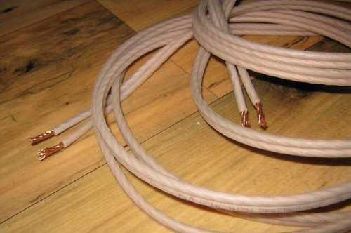Акустический кабель QED Plus 2x2,5 метра