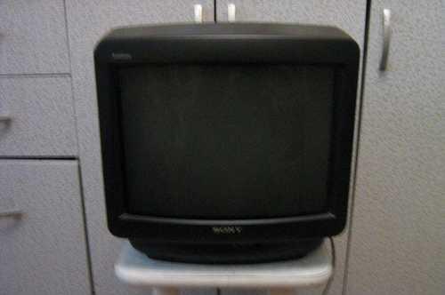 Телевизор Sony 14 дюймов, кинескопный