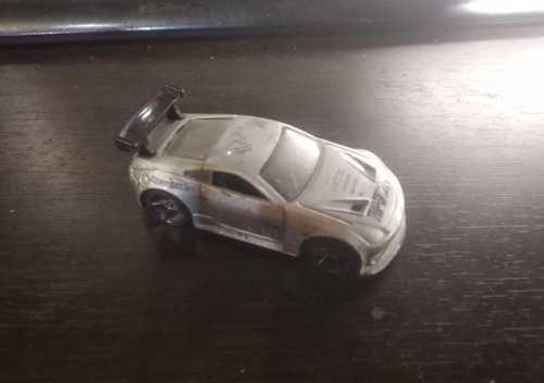 Машинка hot wheels nissan 350 z