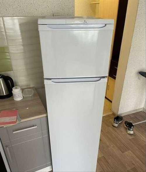 Холодильник Бирюса новый
