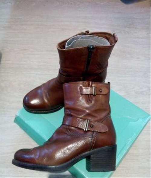 Ботинки Clarks 2пары,38р