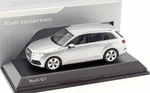 Audi Q7 S-line 2015 модель 1:43 Spark