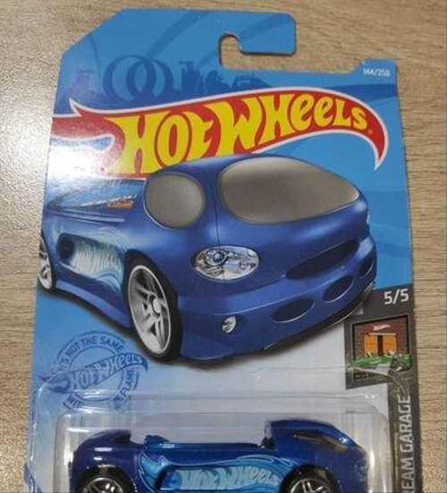 Машинка Hot Wheels Deora II