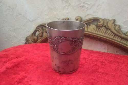 Старинный серебряный стакан
