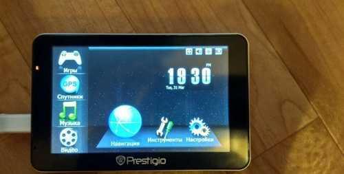 Продаю два навигатора Prestigio Geovision 5566HD