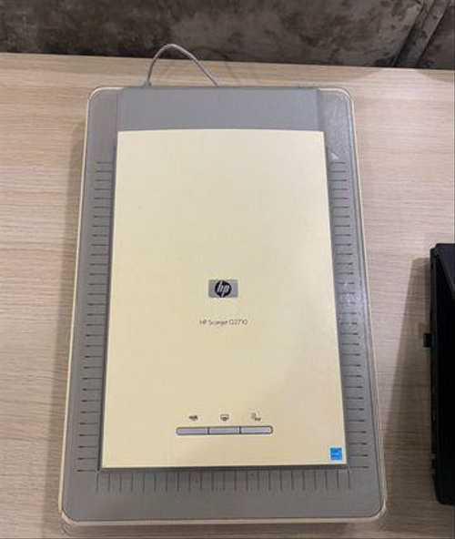 Сканер HP Scanjet G2710