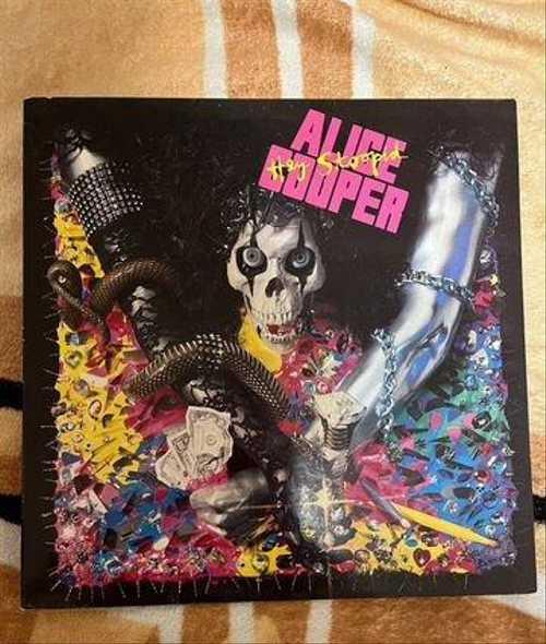 Alice Cooper - Hey Stooped - 1991 - Holland press