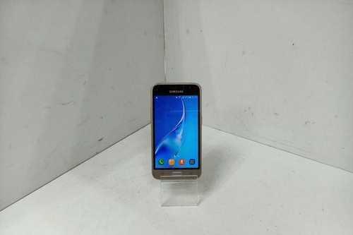 Мобильный телефон Samsung Galaxy J1 (2016)