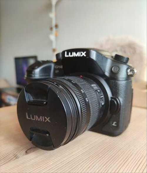 Продам фотоаппарат Lumix GH4 c объективом