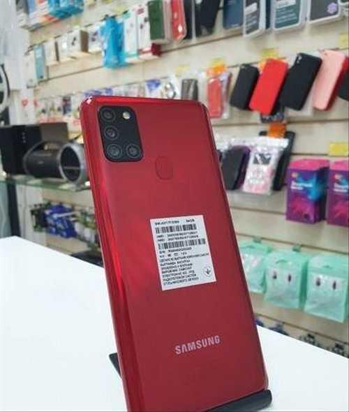 Samsung Galaxy A21s. Красный цвет
