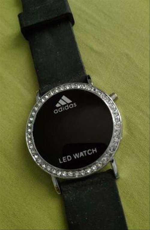 Часы Адидас LED watch
