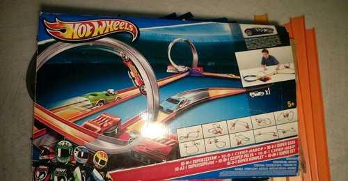 Трек Mattel Hot Wheels Супер набор 10 в 1