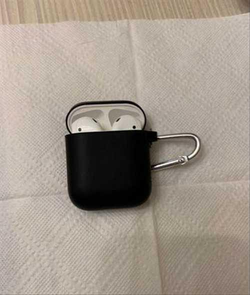 AirPods A1523
