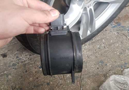 Расходомер воздуха двигатель BMW m57 306 D5