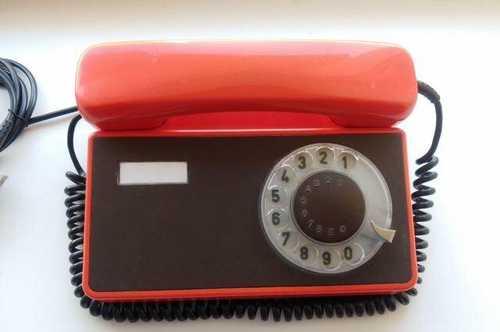 Телефон дисковый tesla (СССР)