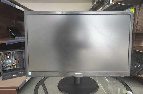 Тонкий LED FullHD монитор Philips 22"