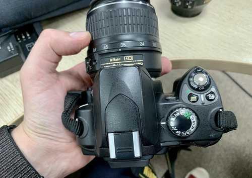 Фотоаппарат Nikon D40 Kit + объектив nikkor 55-200